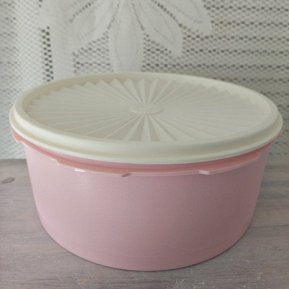 Tupperware | Kitchen | Tupperware Heritage Collection Biscuit Cookie ...